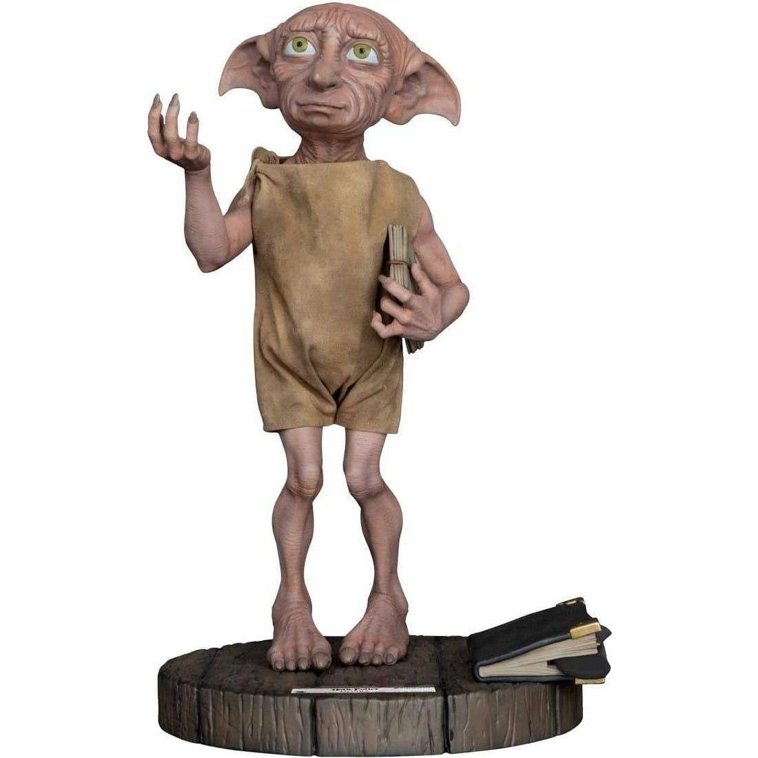 Figurka Harry Potter Master Craft - Dobby + odznak (37,5 cm) | imago.cz
