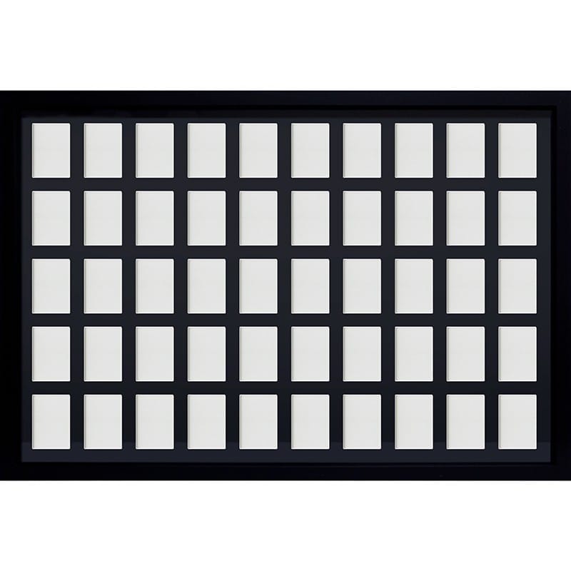 Nástenný rám na zberateľské karty, 50 pozícií | imago.sk